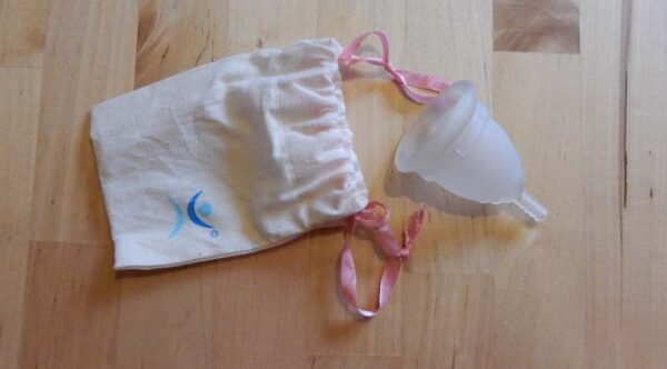 Test: Mooncup tijdens menstruatie, ik wil nooit meer anders! - Fair Friday